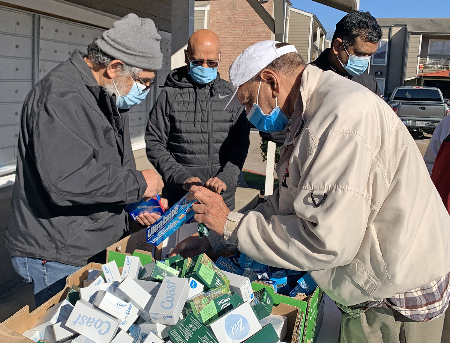 Helping Afghan Refugees Resettle: Houston, Texas | Sri Sathya Sai ...